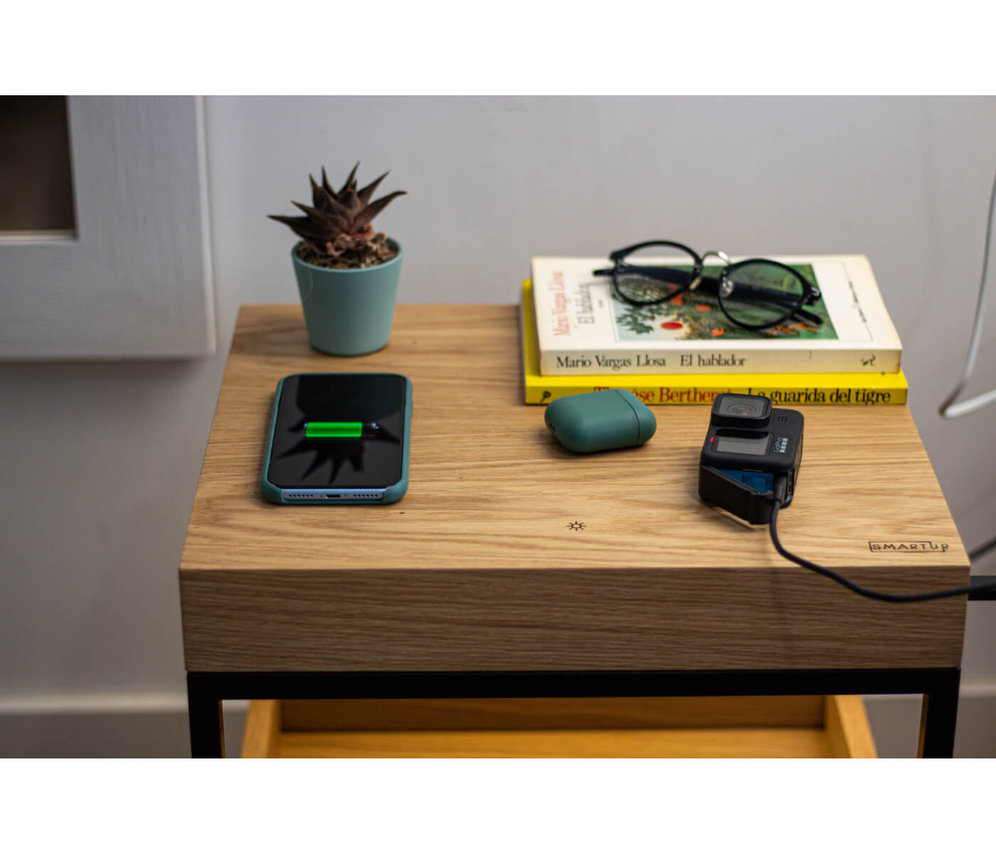 Mesita mod. Kubik Max ( con bandeja )